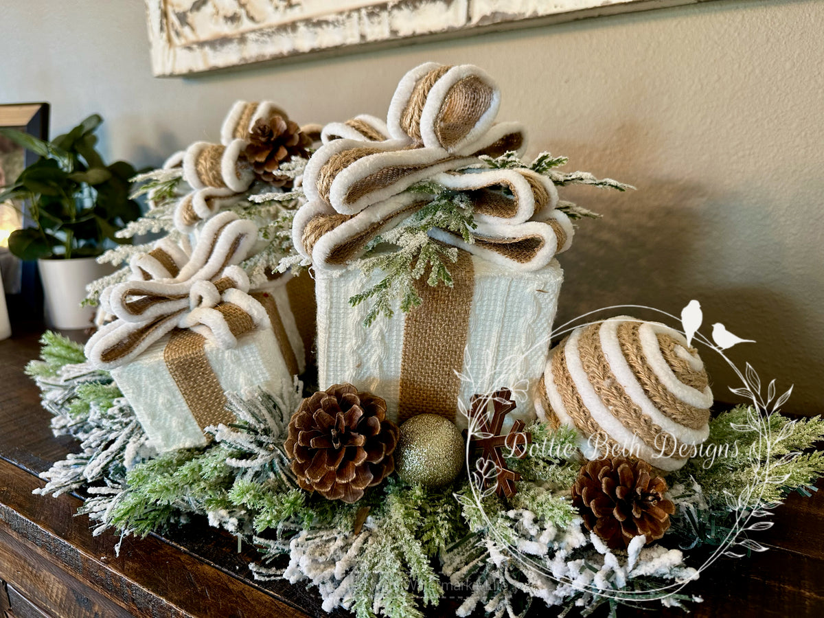 Christmas Gift Centerpiece – Dottie Beth Designs